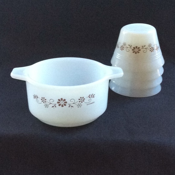 Dining | Vintage Termocrisa Opaline Milk Glass Cups Floral Excellent ...